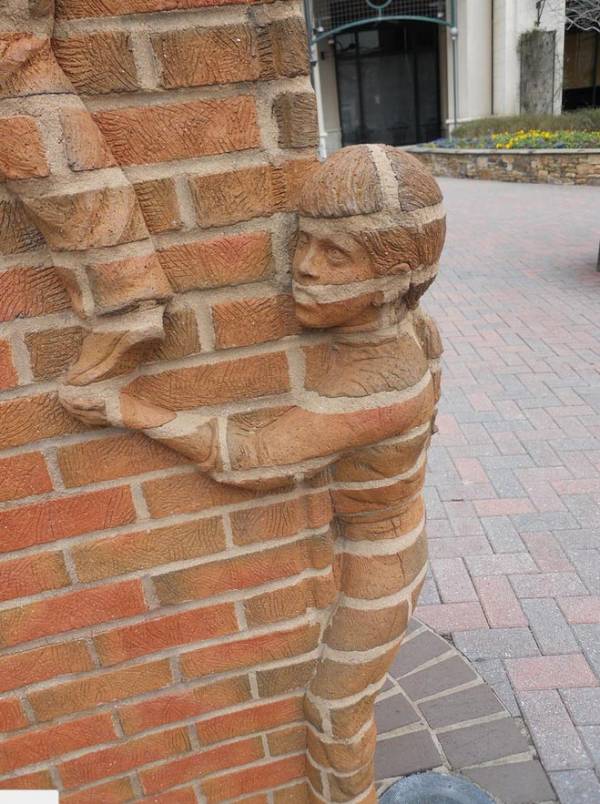 We love bricks! Image gallery