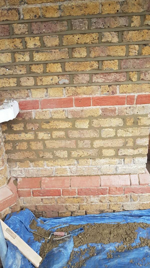 Two types of brick pointing, Sutton SM1 | UK Restoration